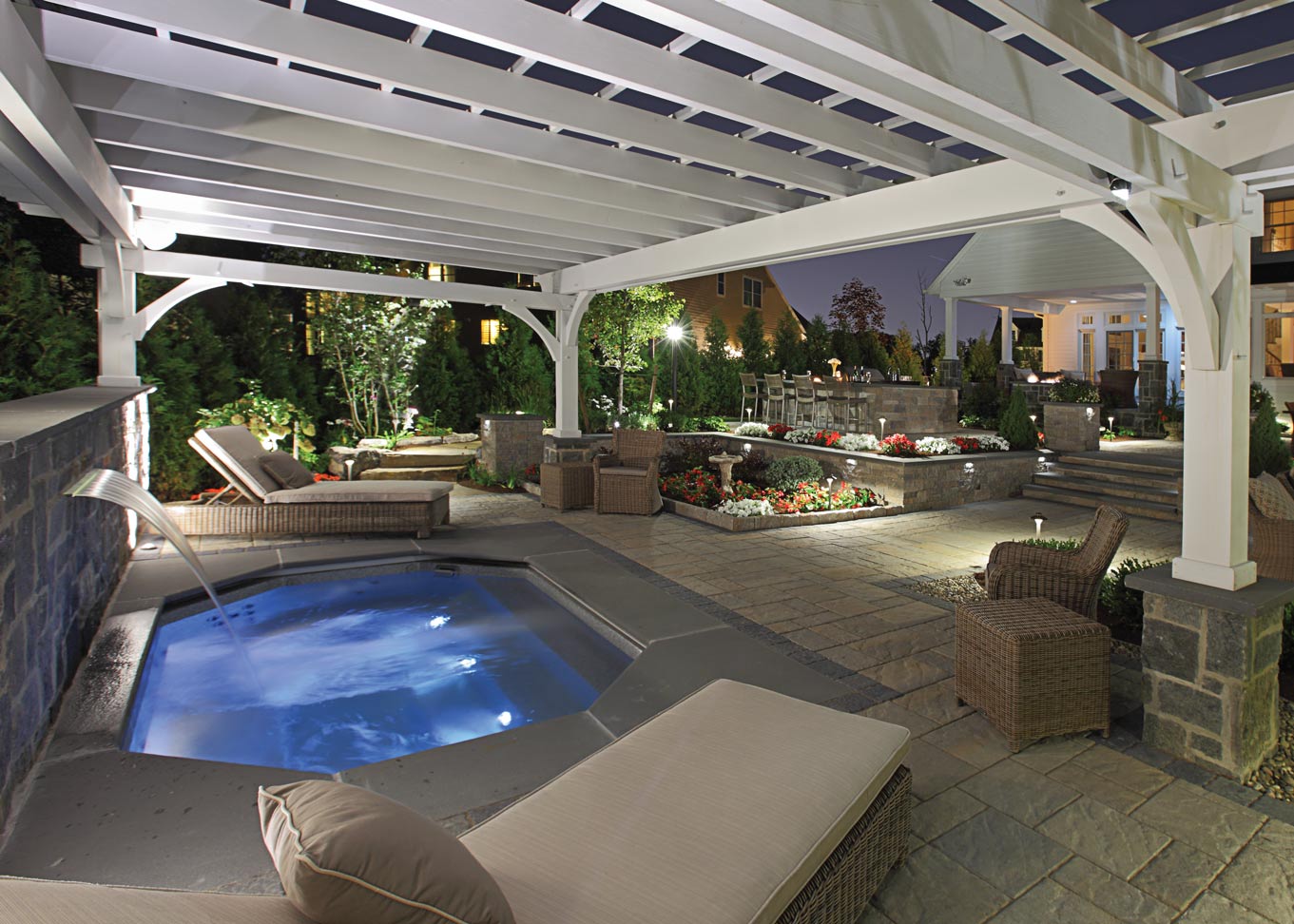 Grecian - Latham Pool