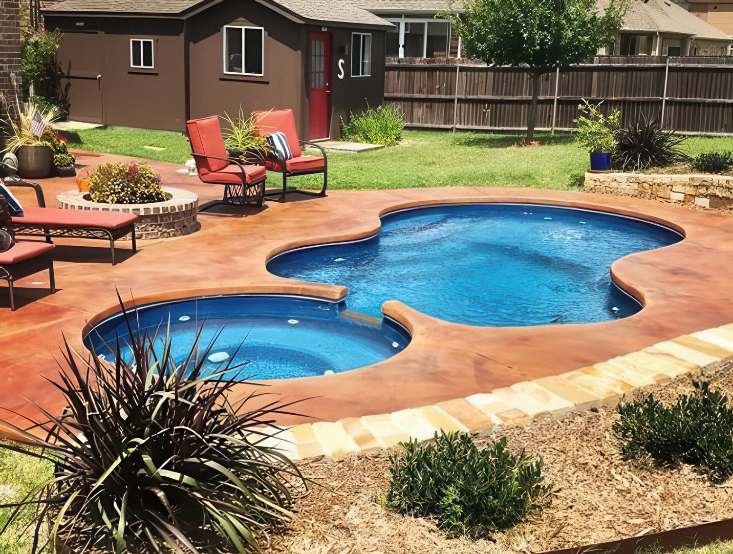 Axiom 12 Deluxe - Latham Pool