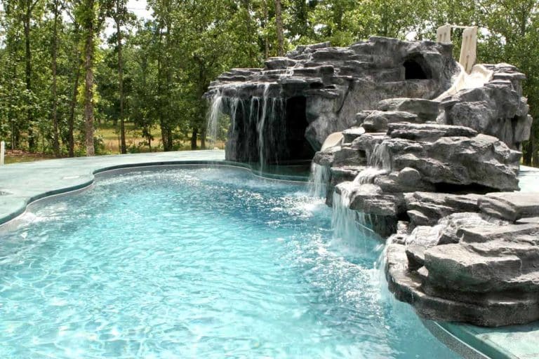 Bermuda 16.40 Model Pool | Latham Pool