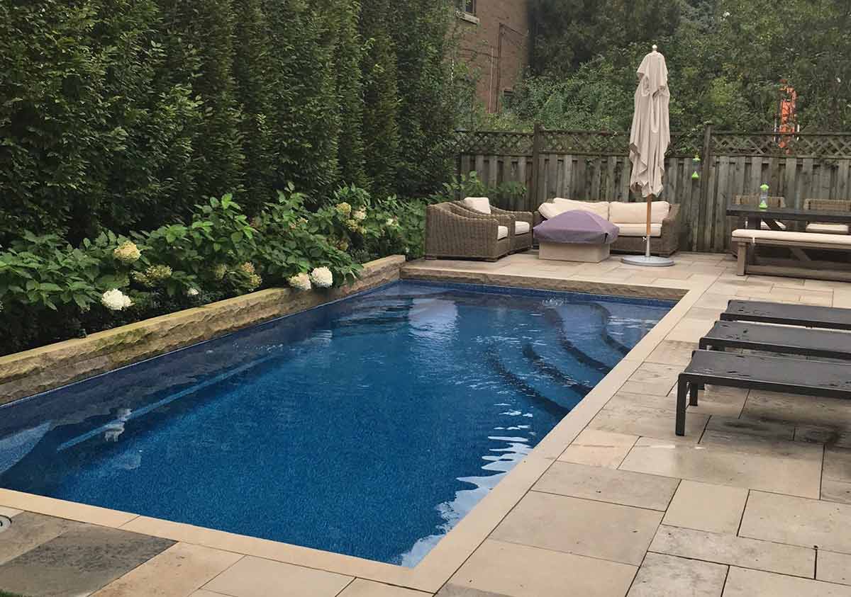 Olympia 12, 12' x 26' Model Pool | Latham Pool