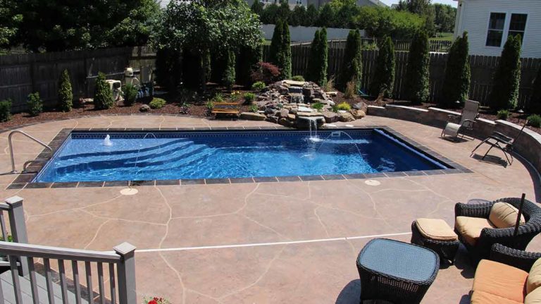 Olympia 12, 12' x 26' Model Pool | Latham Pool