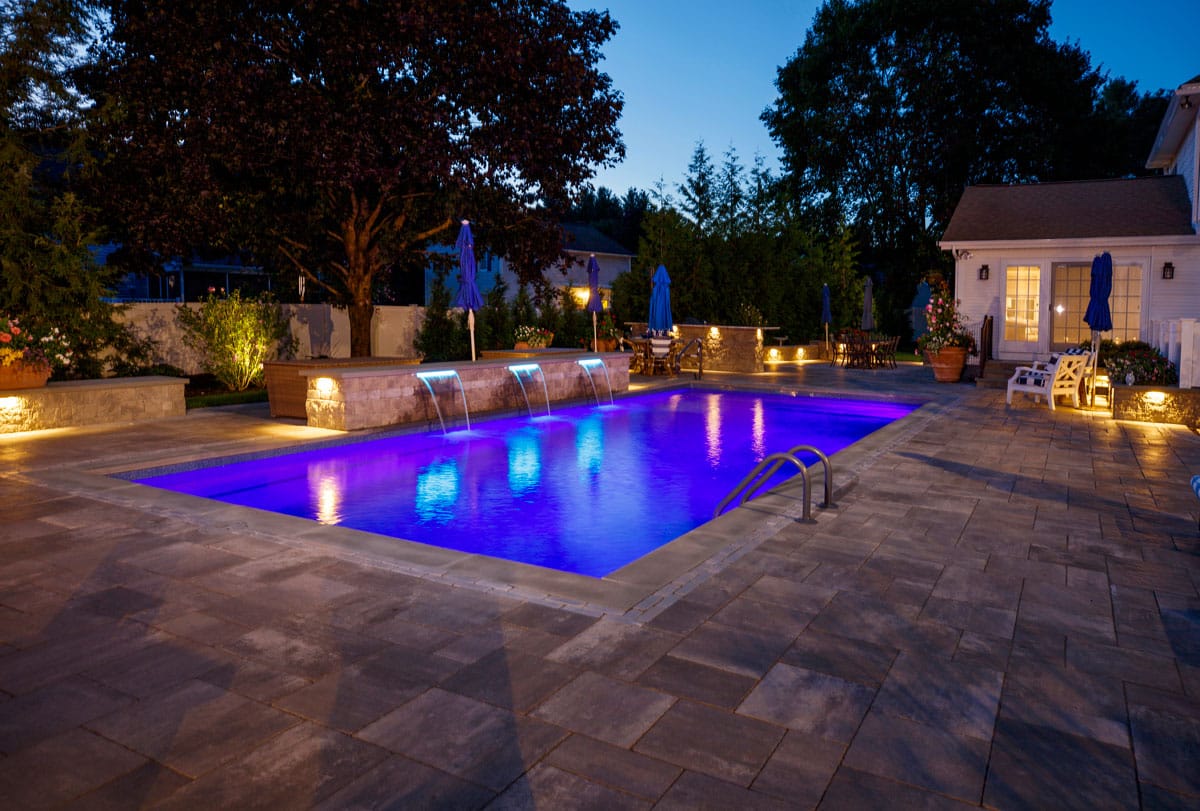 Kingston 16' x 38' Model Pool | Latham Pool