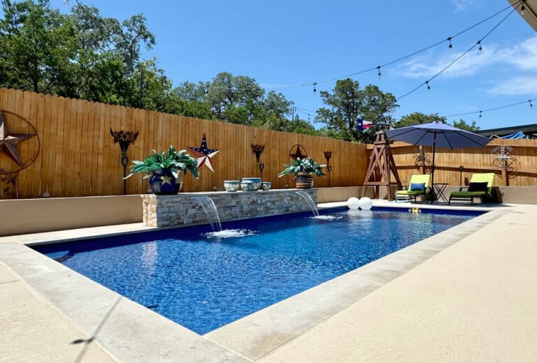 12' x 25' Corinthian 12 Model Pool | Latham Pool