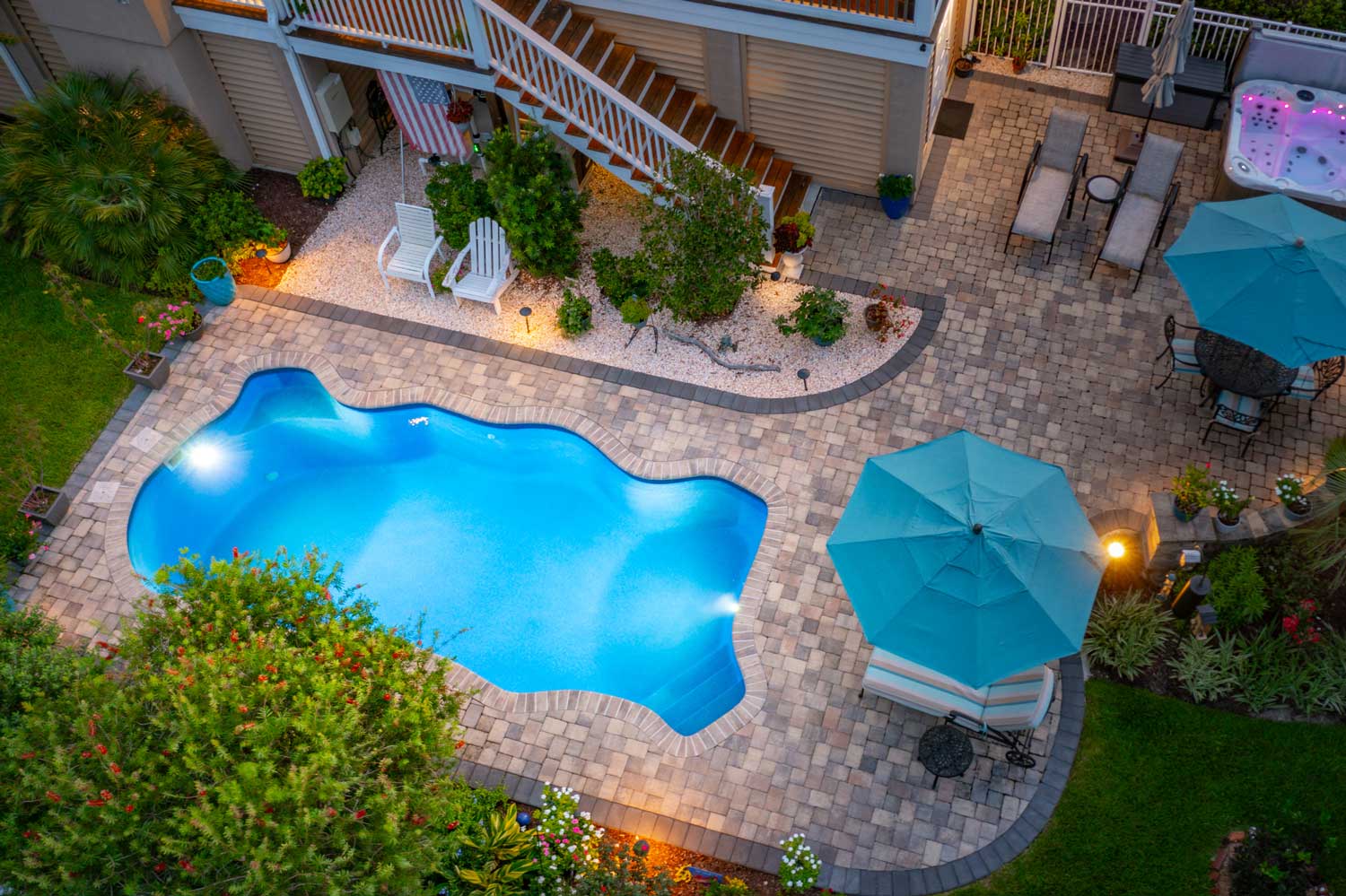 Key West 12' x 25' 7″ Model Pool | Latham Pool