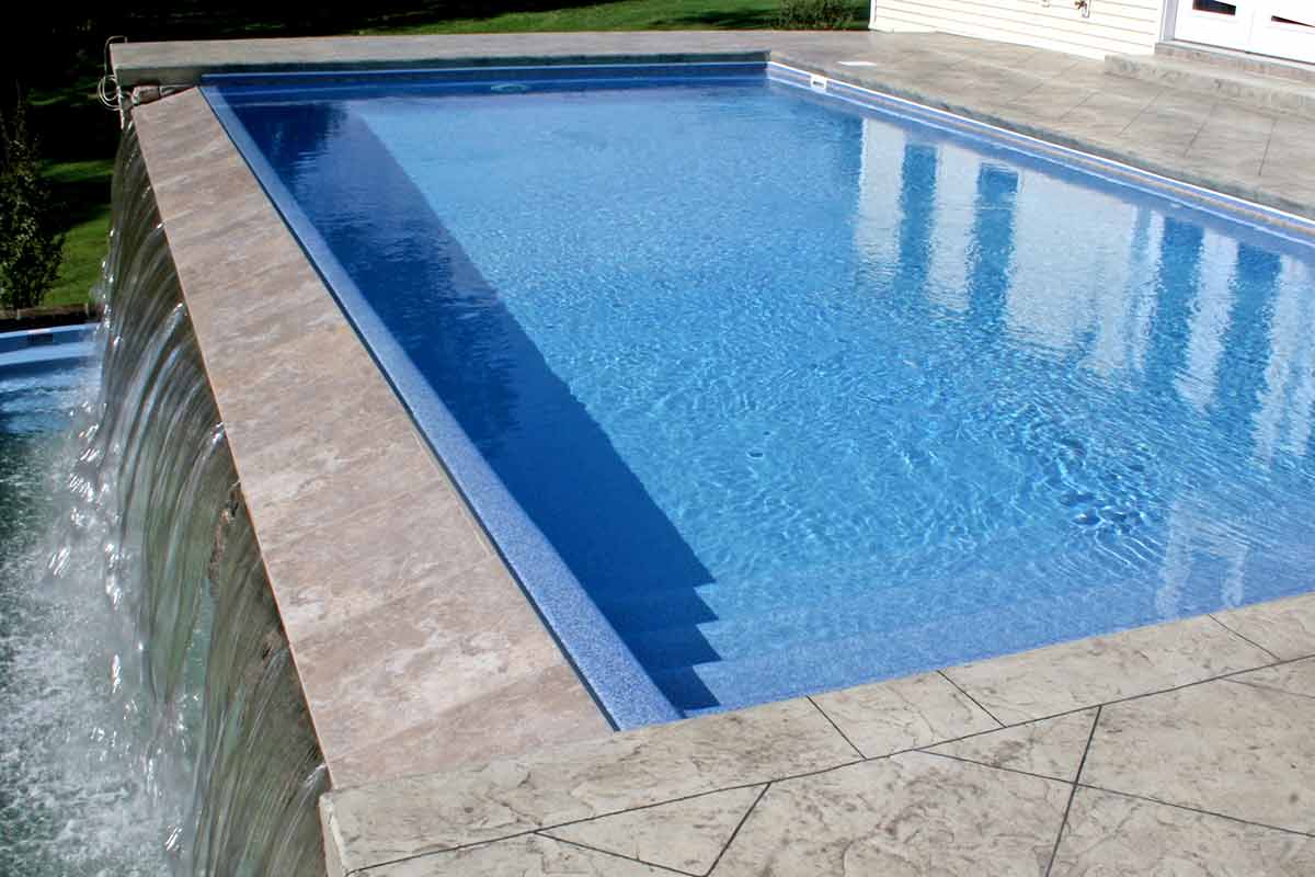 Lake Shore - Latham Pool