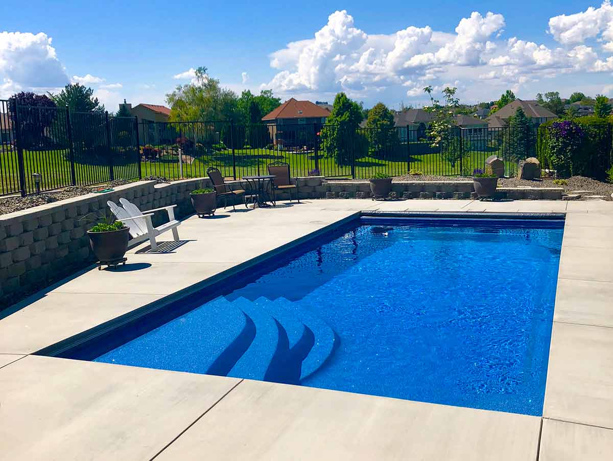 14' x 30' Olympia 14 Model Pool | Latham Pool