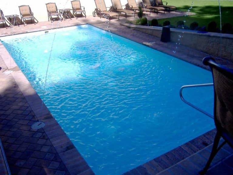 Kingston 16' x 38' Model Pool | Latham Pool