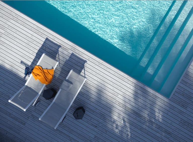 Vinyl Pool Coping & Decking | Latham Pools